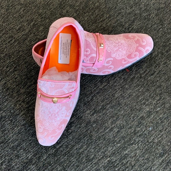 UrbanFashionsInc.com | Shoes | Mens Pink Slip On Smoker Velvet Shoe For ...